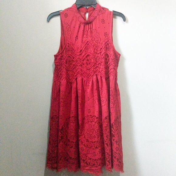 entro | Dresses | Entro Beautiful Laceoverlay Dress Highneck | Poshmark